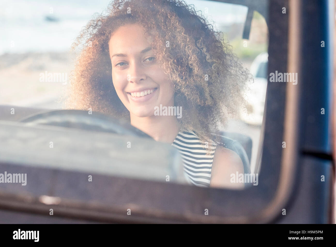Behind motor vehicle hi-res stock photography and images - Alamy