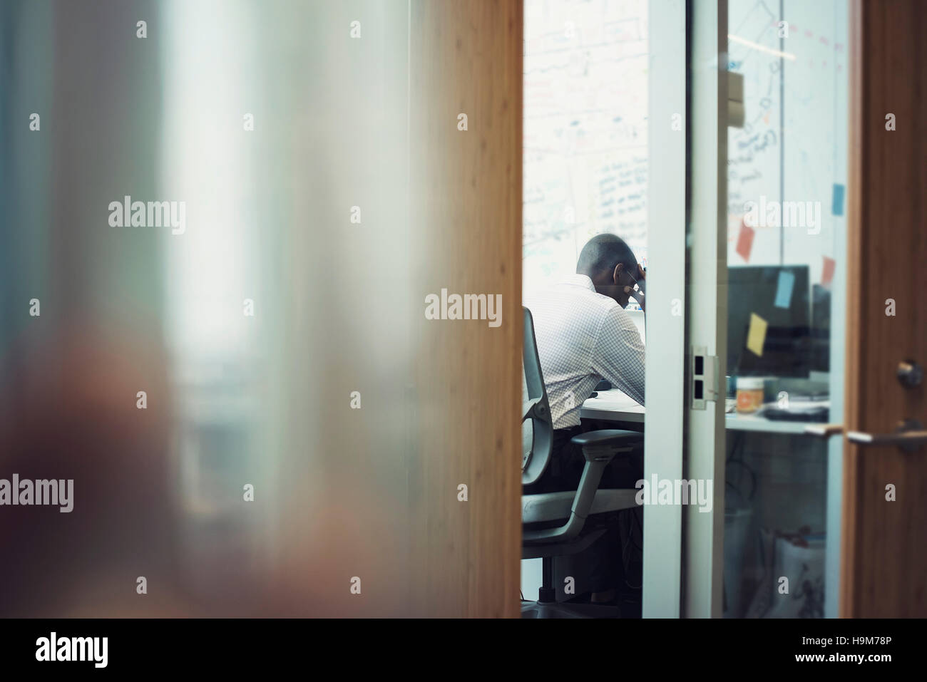 White collar worker sitting in office Stock Photo - Alamy