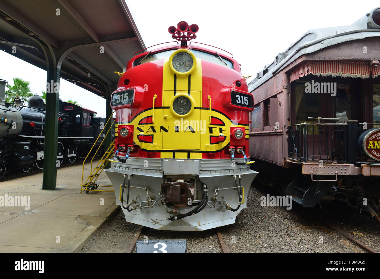 A 1950's American diesel locomotive Stock Photo - Alamy