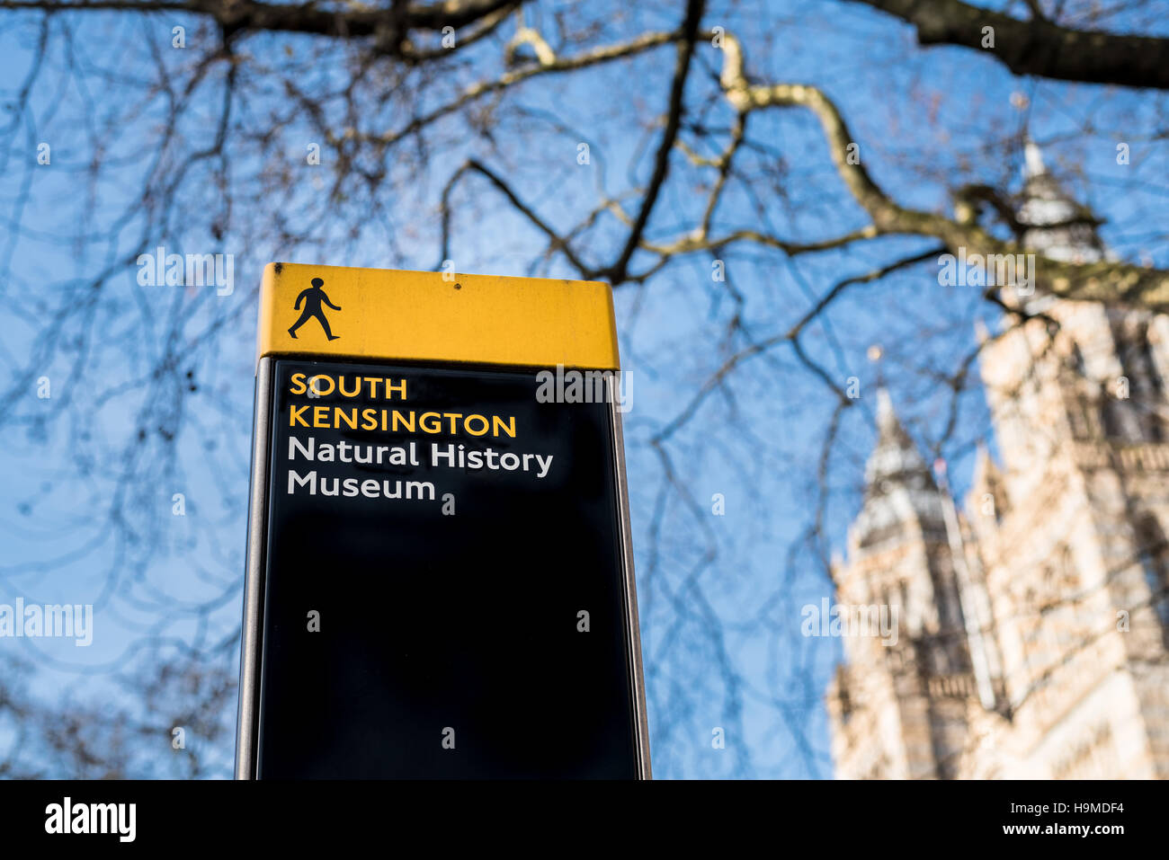 London architecture sign hi-res stock photography and images - Alamy