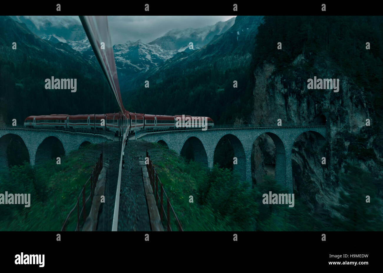 A CURE FOR WELLNESS (2017) GORE VERBINSKI (DIR) MOVIESTORE COLLECTION ...