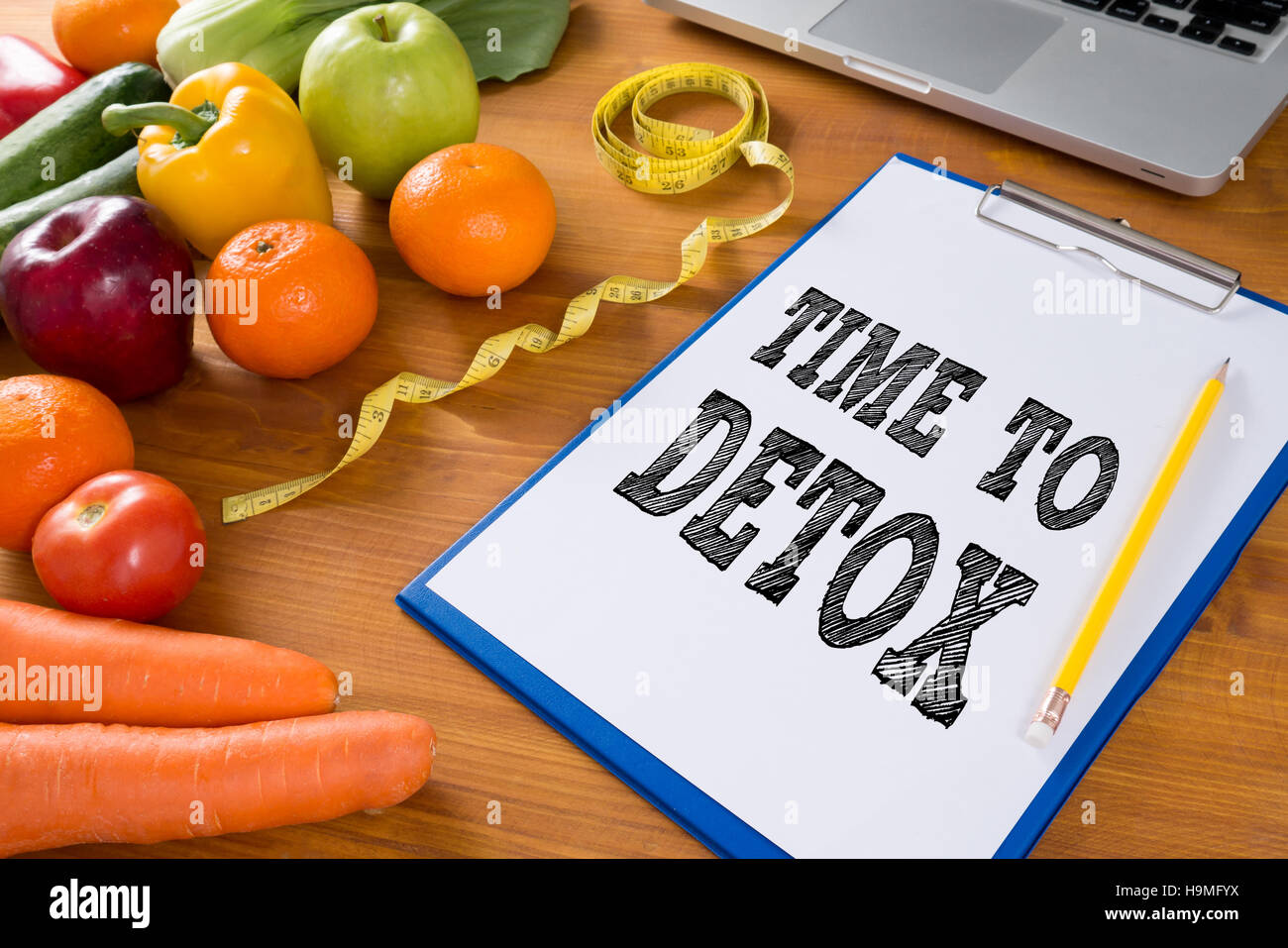 TIME TO DETOX Stock Photo - Alamy