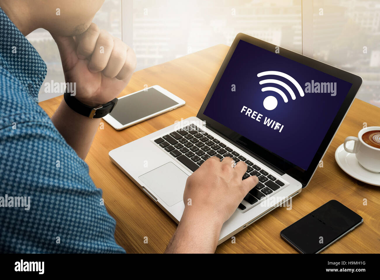 WIFI SIGNAL connectivity concept: Free wifi area sign Stock Photo - Alamy