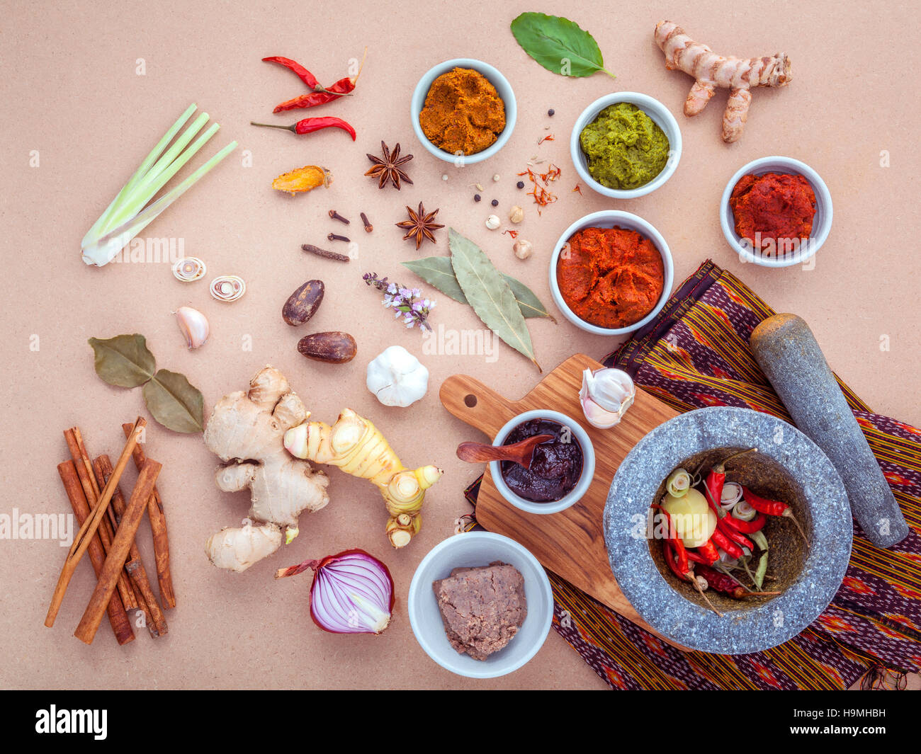 Assortment of Thai food Cooking ingredients and Paste of thai po Stock ...