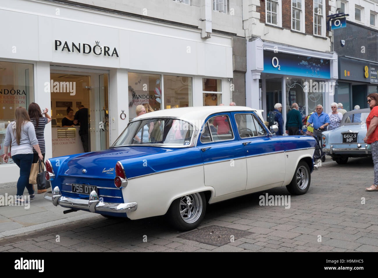 Classic car rally in Gloucester,England Stock Photo - Alamy