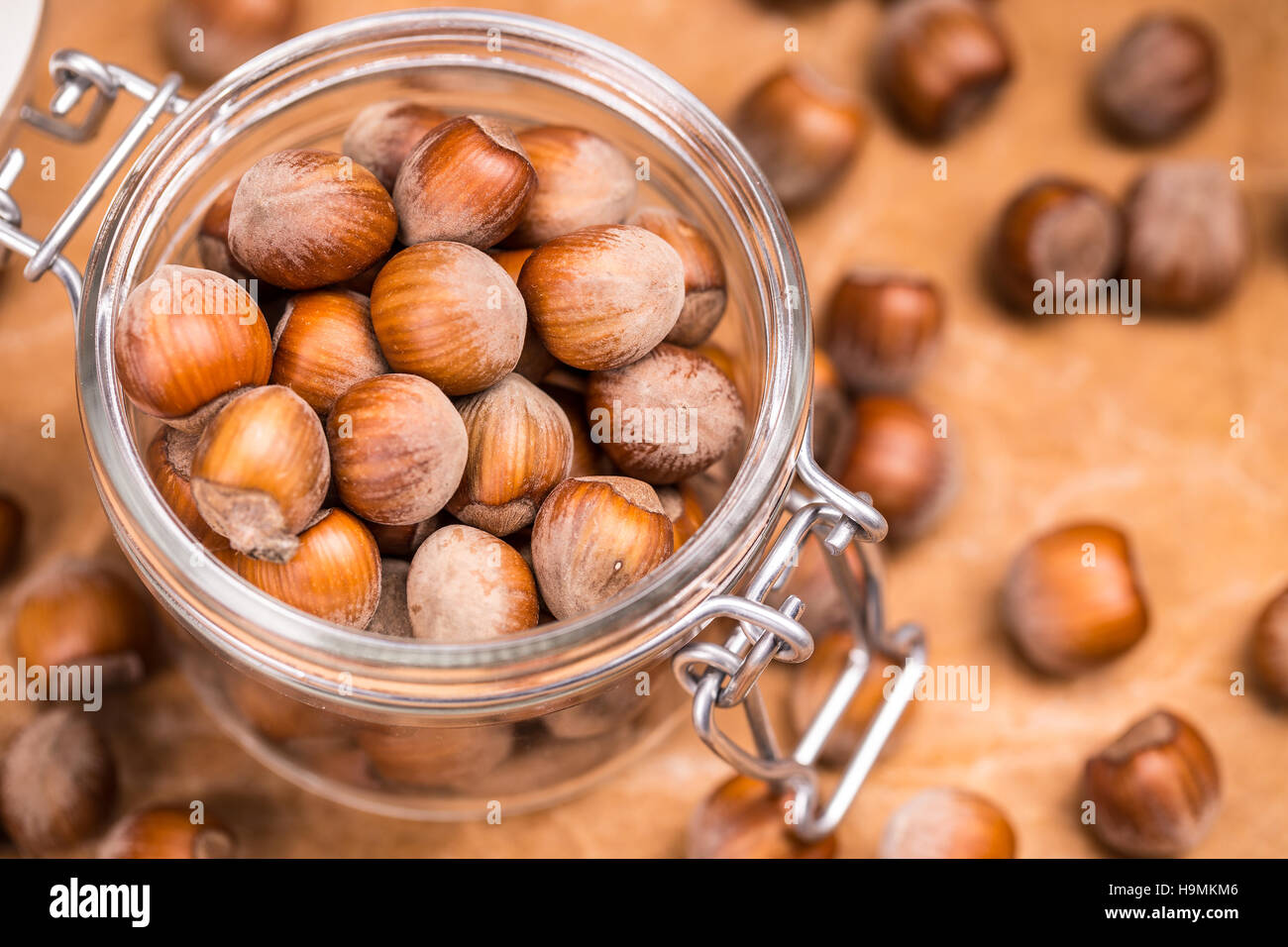 Hazelnuts in shell Stock Photo - Alamy