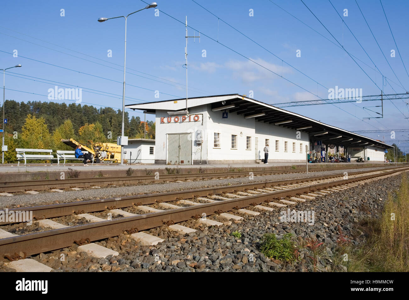 Railway station platform hi-res stock photography and images - Alamy