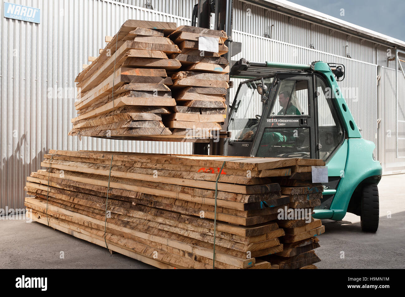 Timber processing plant hi-res stock photography and images - Alamy