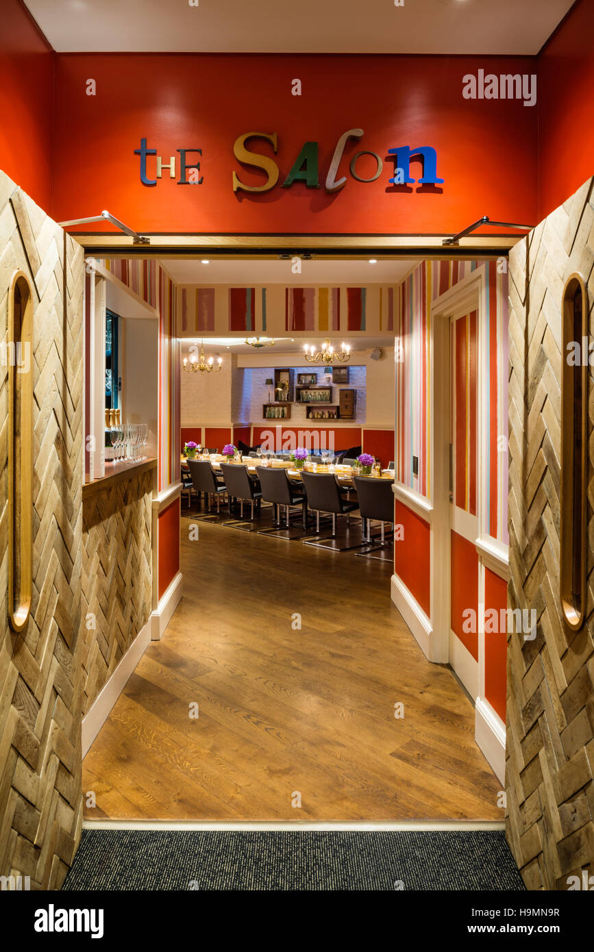 Salon floor hi-res stock photography and images - Alamy