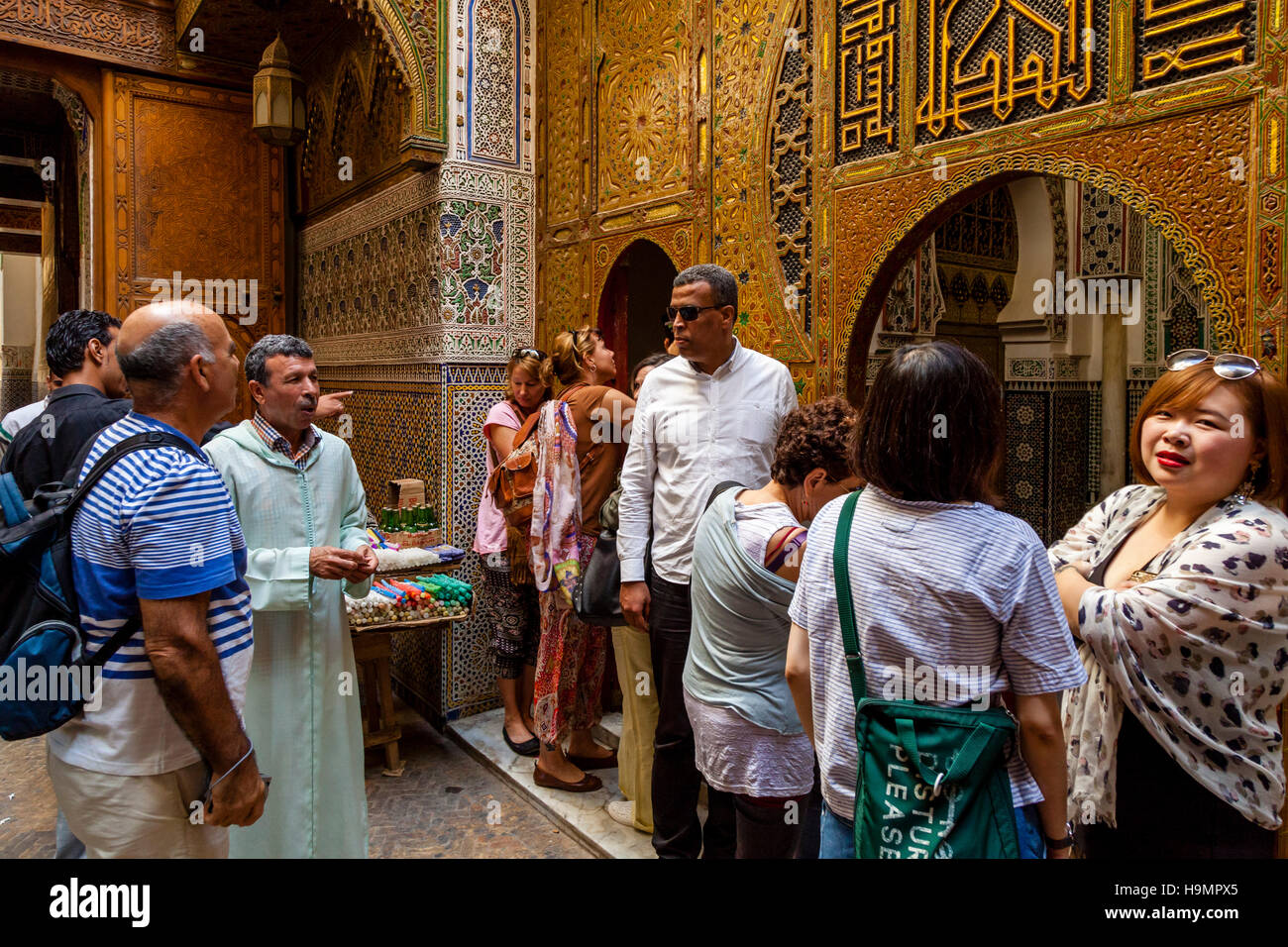 Morocco outside a mosque hi-res stock photography and images - Alamy