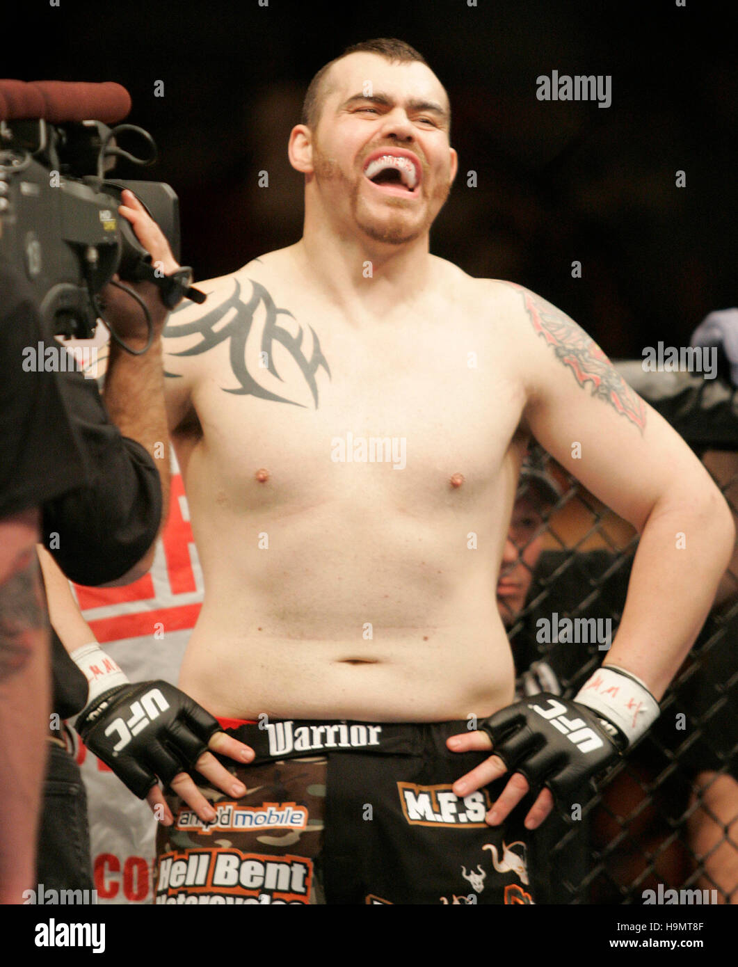 Tim Sylvia before his fight against Randy Couture during Ultimate ...