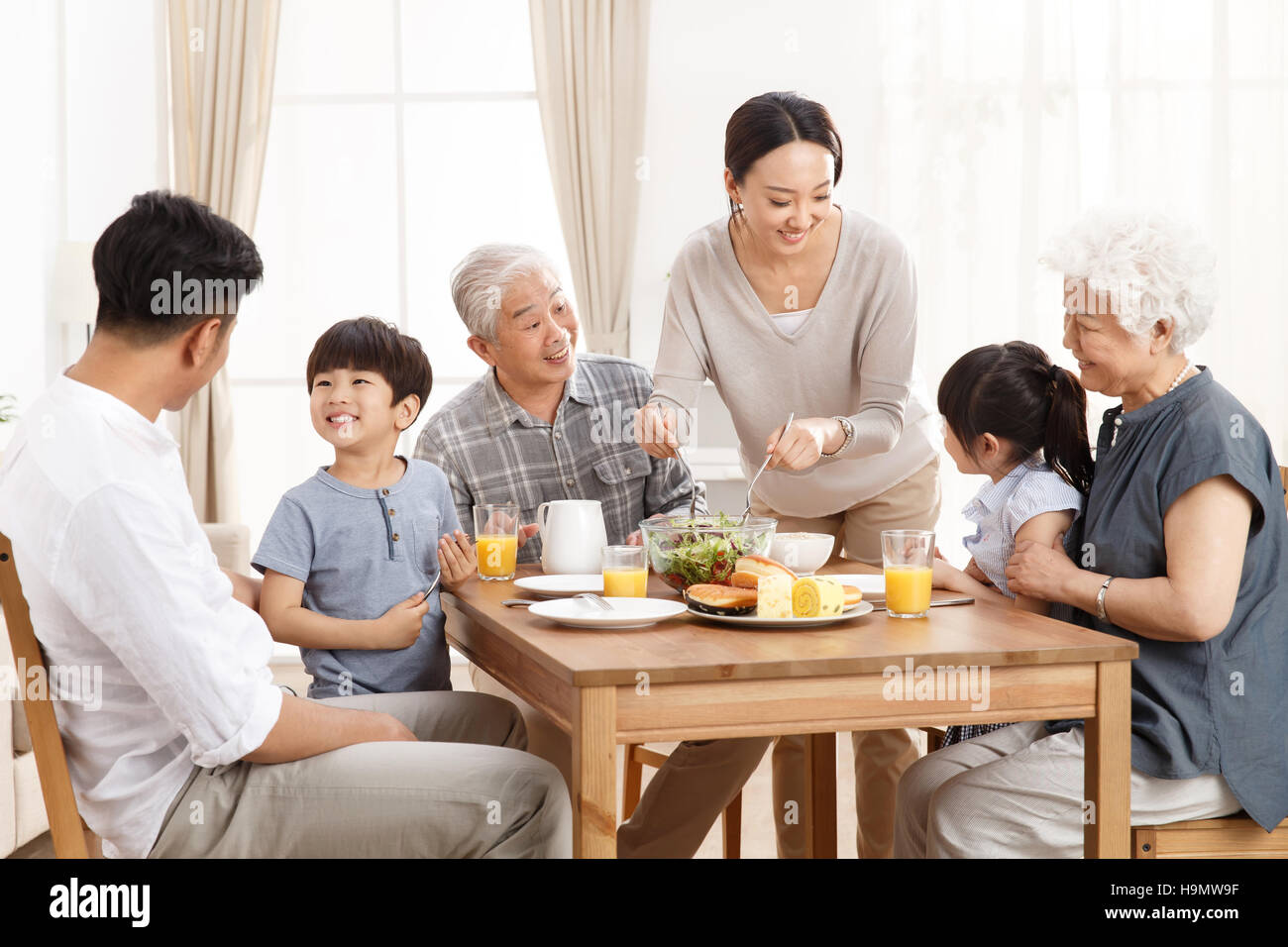 Happy Family Breakfast