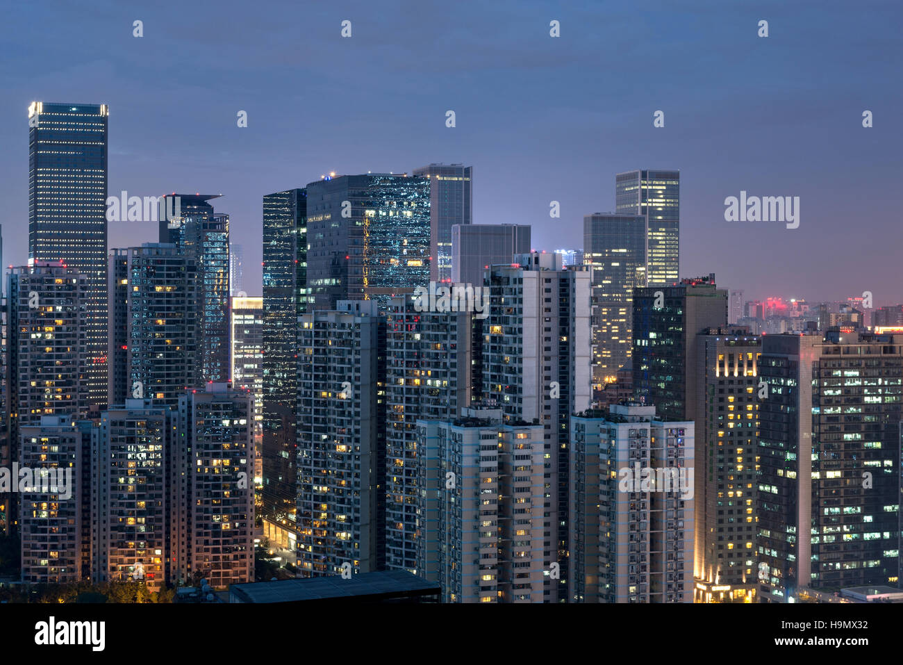 Night view of Chengdu, Sichuan Province, China Stock Photo - Alamy