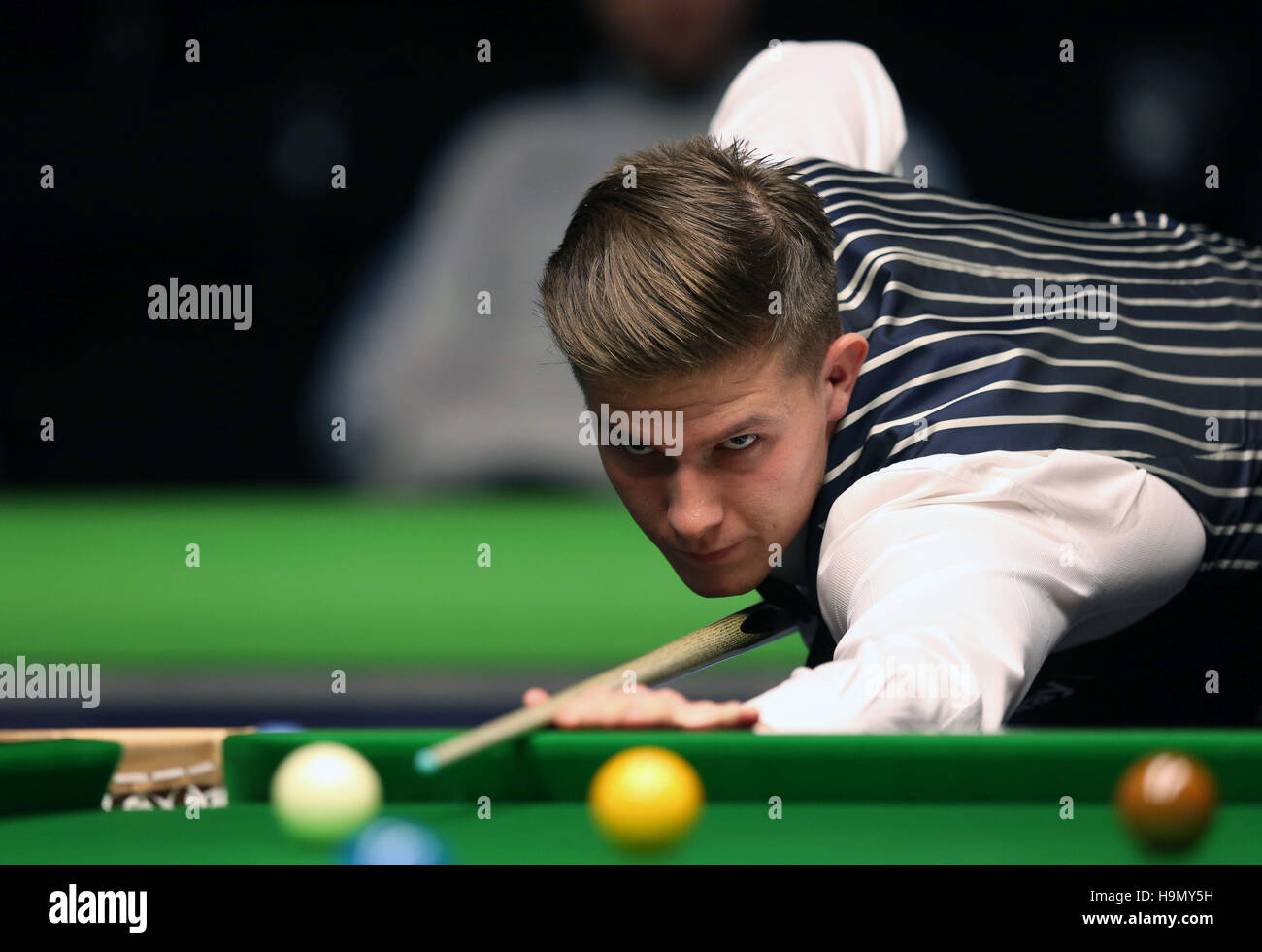 Adam Stefanow in action during his first round match against Stuart ...