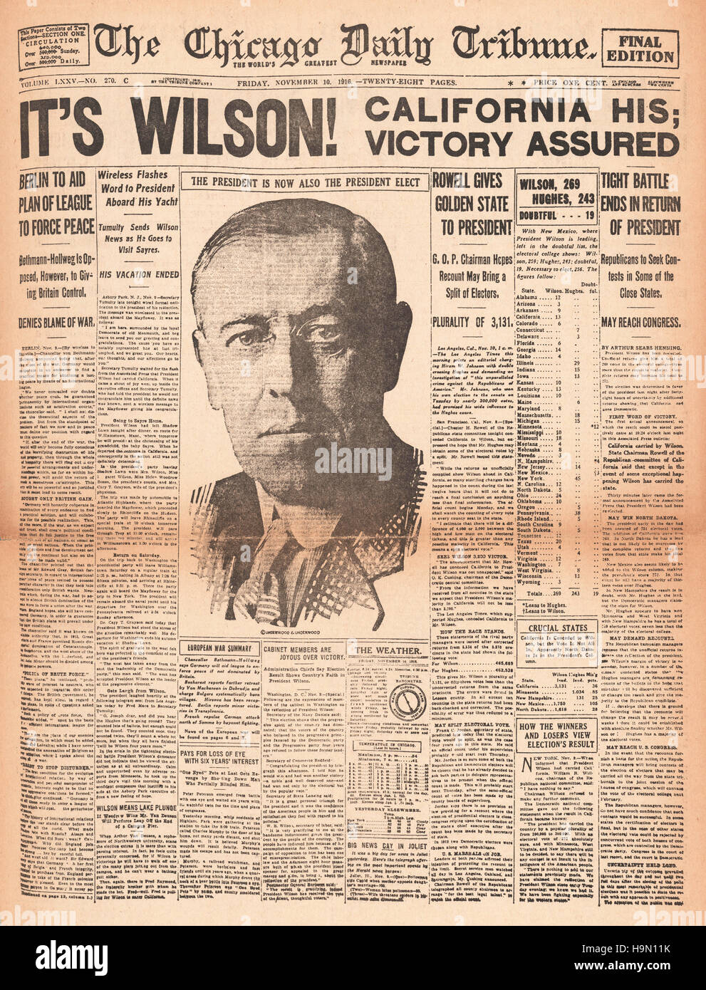 Chicago daily tribune hi-res stock photography and images - Alamy