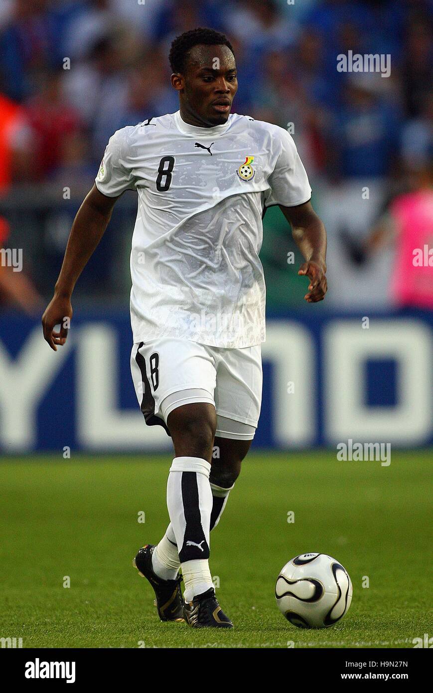 Michael essien 2006 hi-res stock photography and images - Alamy