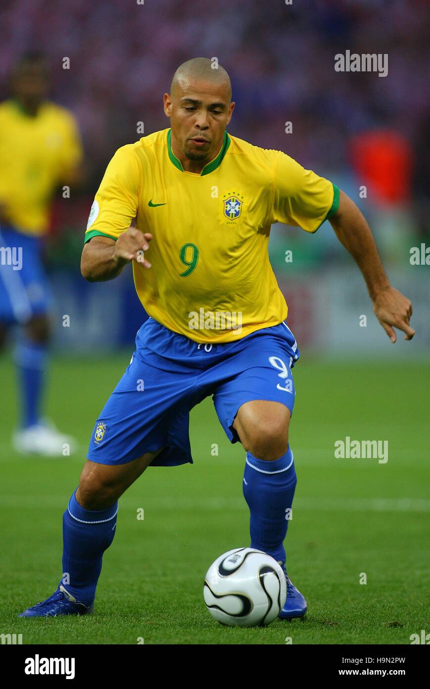 Ronaldo brazil ronaldo hi-res stock photography and images - Alamy