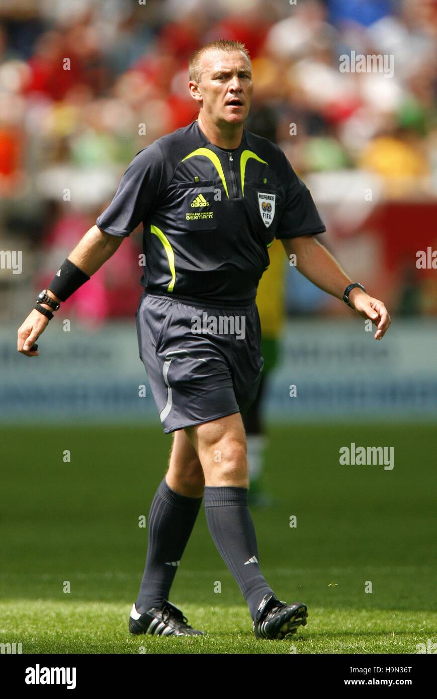 GRAHAM POLL FIFA REFEREE WORLD CUP FRANKFURT GERMANY 13 June 2006 Stock ...