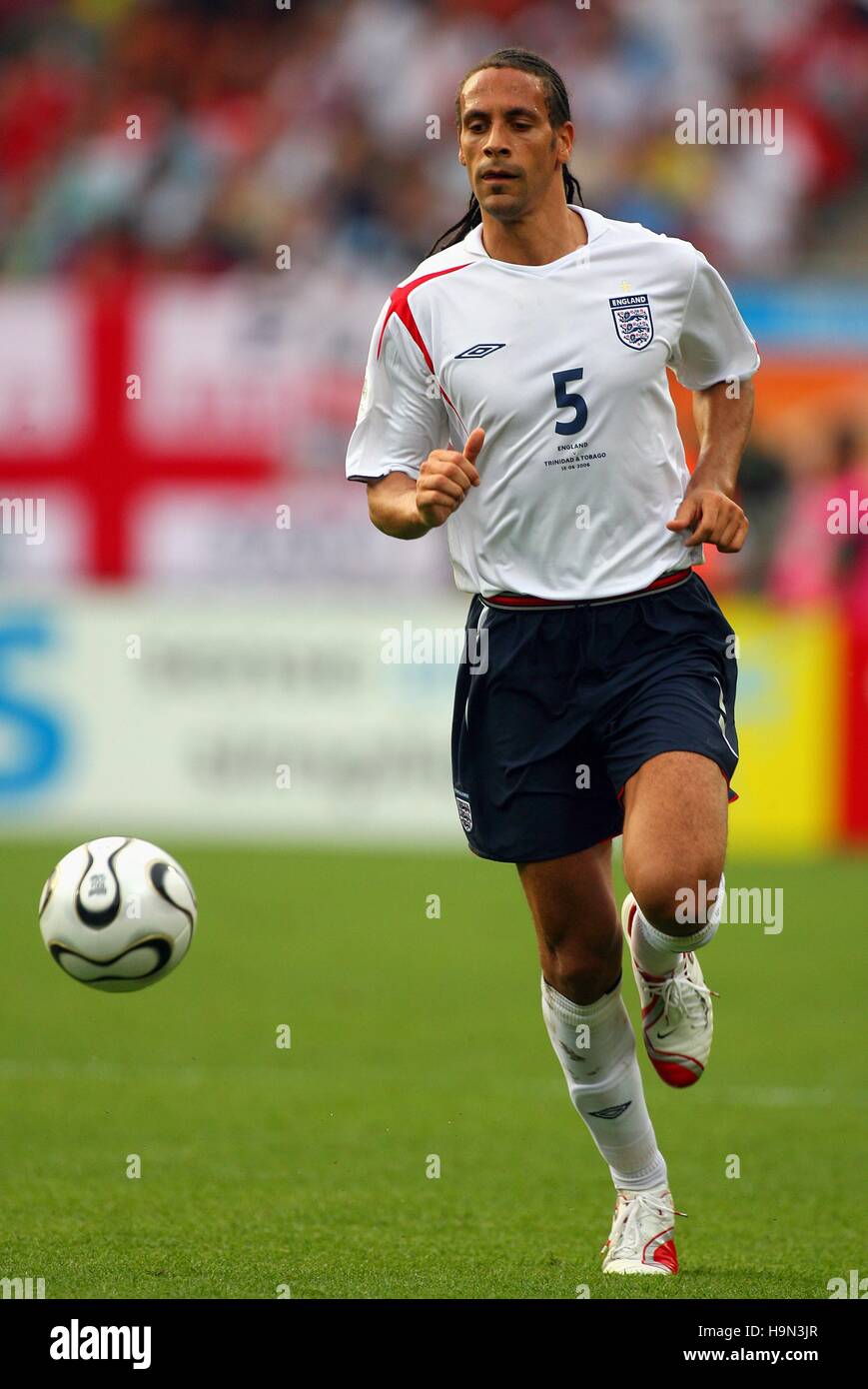 RIO FERDINAND ENGLAND & MANCHESTER UNITED FC WORLD CUP NUREMBURG ...