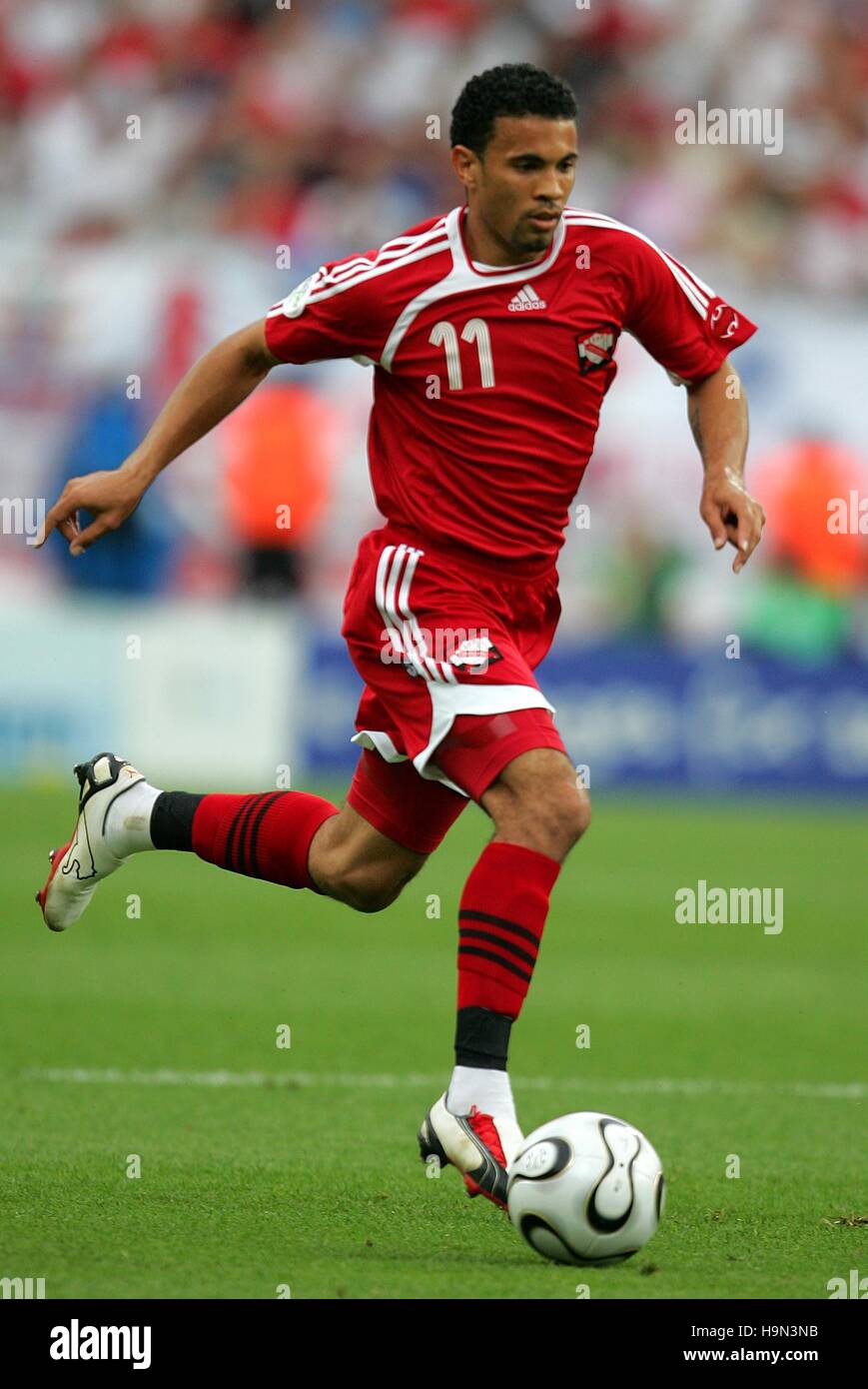 CARLOS EDWARDS TRINIDAD & TOBAGO & LUTON TOWN WORLD CUP NUREMBURG ...