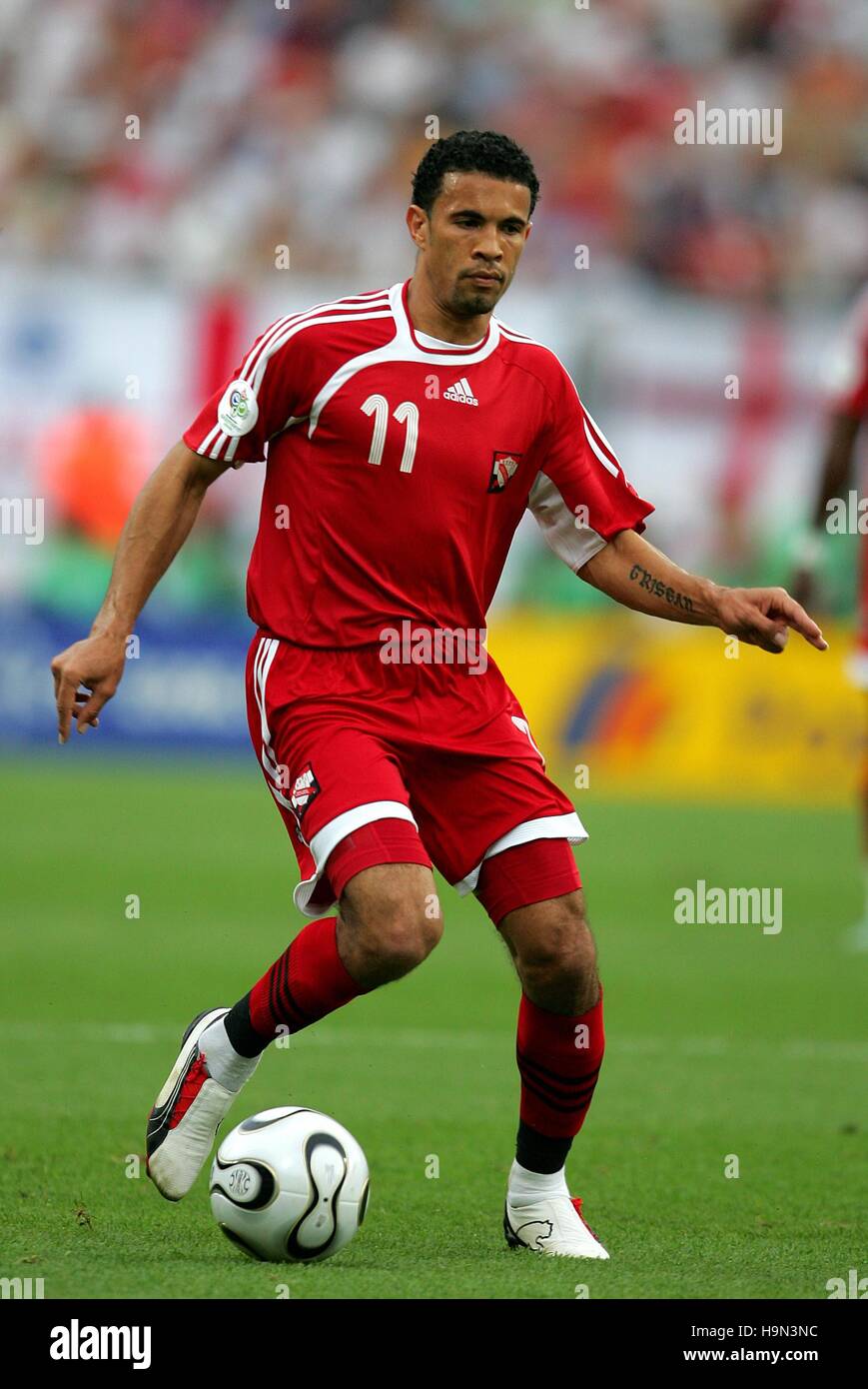 CARLOS EDWARDS TRINIDAD & TOBAGO & LUTON TOWN WORLD CUP NUREMBURG ...