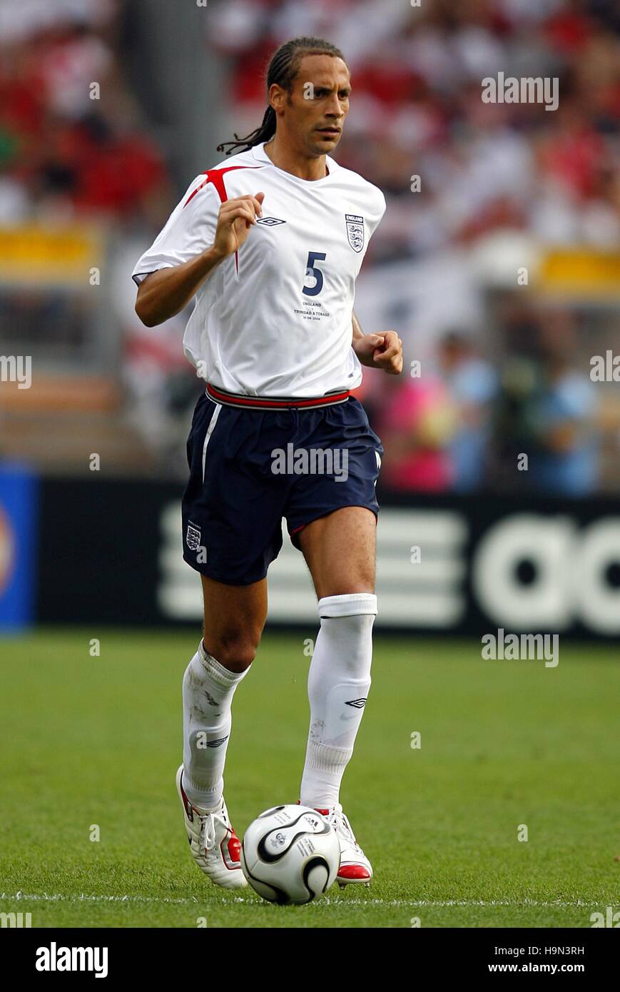 RIO FERDINAND ENGLAND & MANCHESTER UNITED FC WORLD CUP NUREMBURG ...