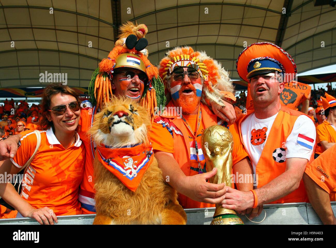 Dutch fans hi-res stock photography and images - Alamy