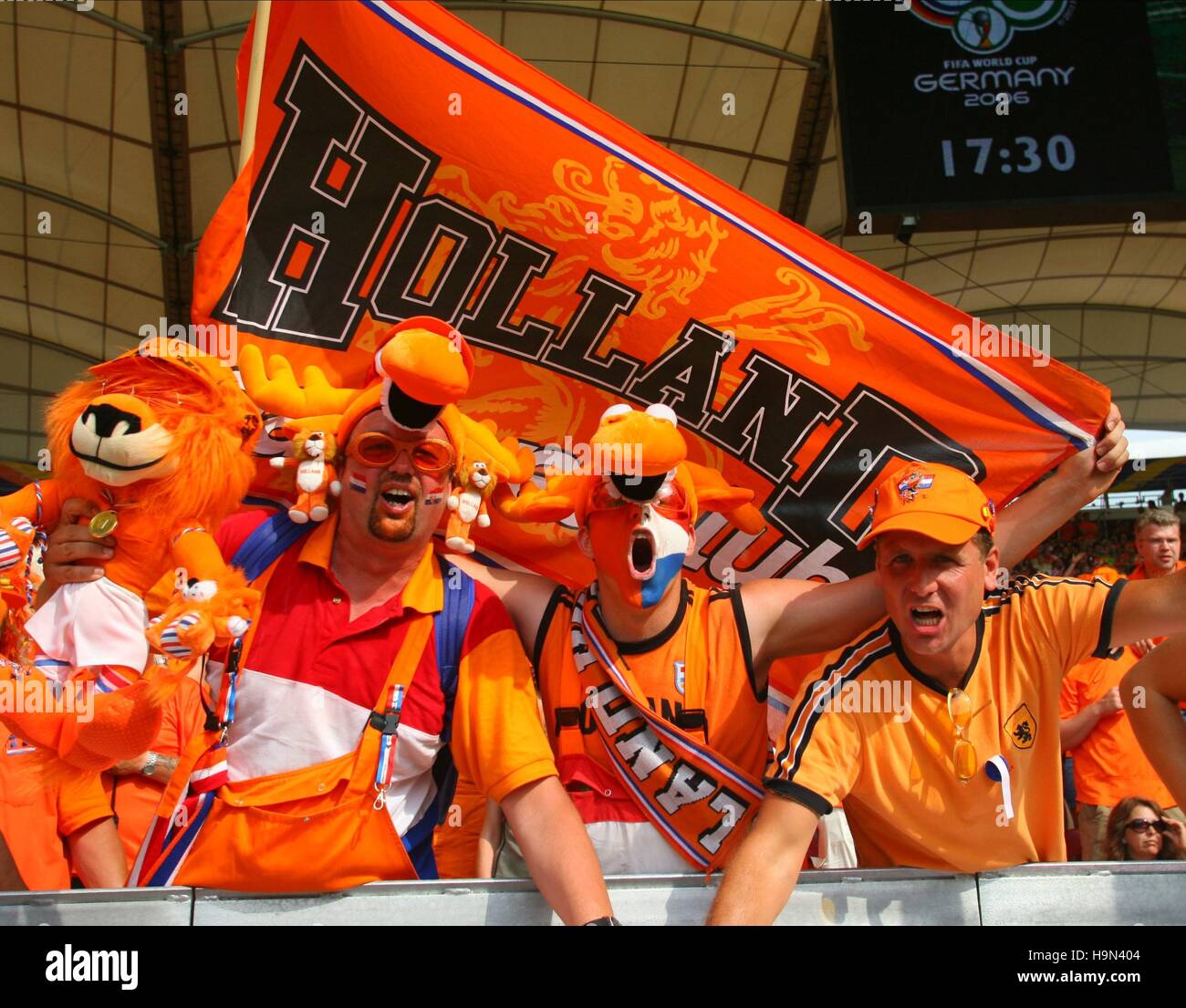 DUTCH FANS HOLLAND V IVORY COAST STUTTGART Germany 16 June 2006 Stock ...