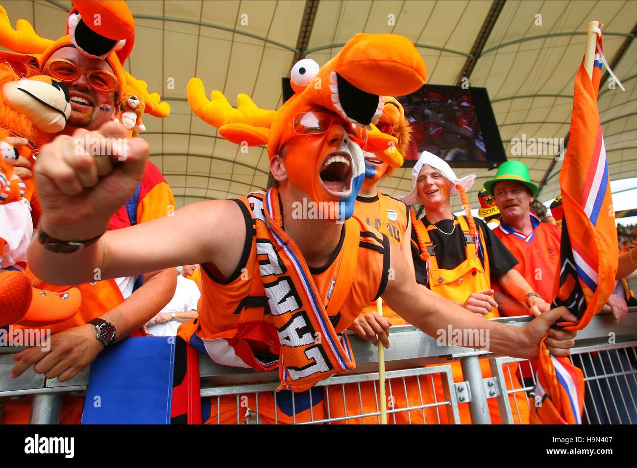 DUTCH FANS HOLLAND V IVORY COAST STUTTGART Germany 16 June 2006 Stock ...