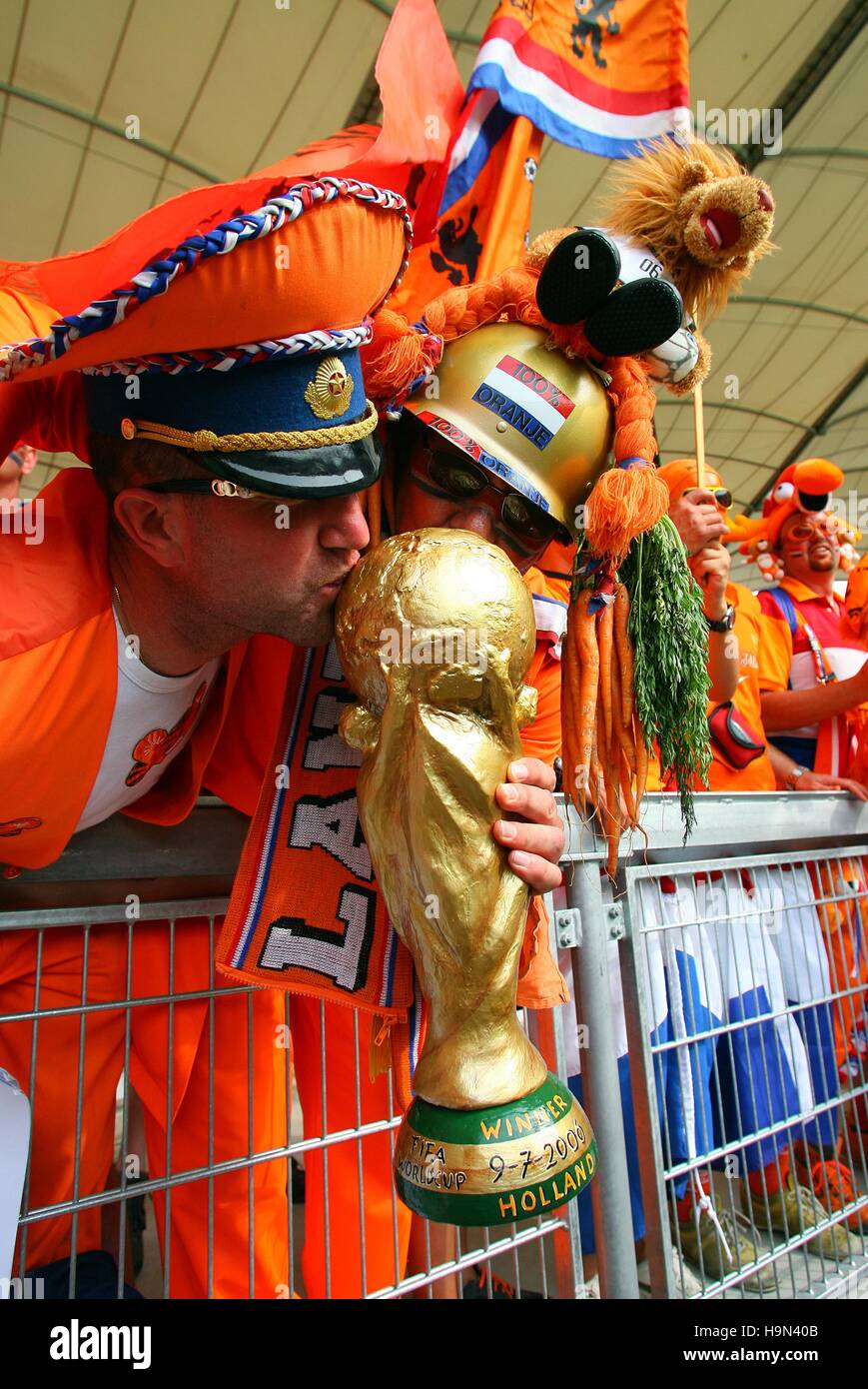 Dutch fans hi-res stock photography and images - Alamy