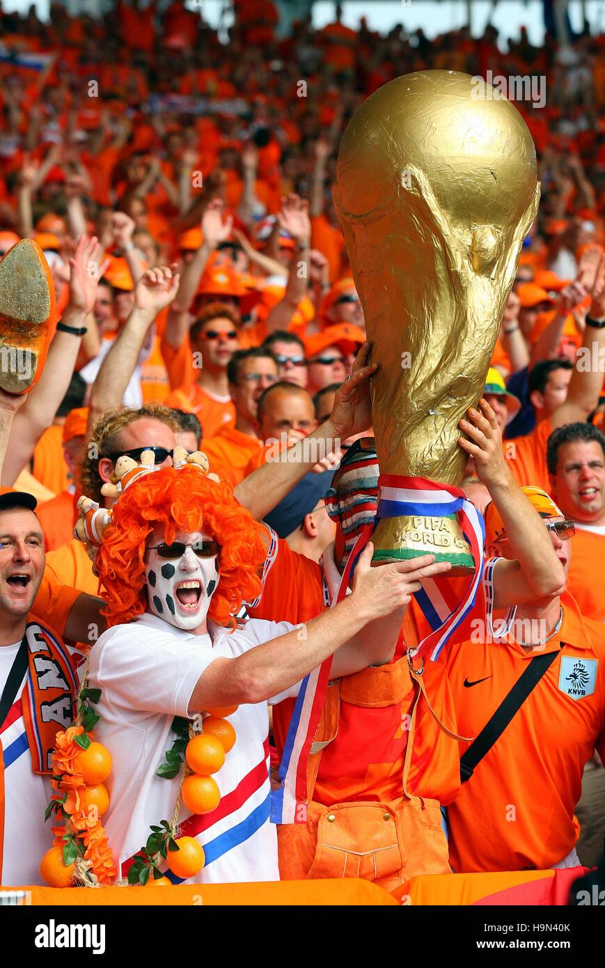 DUTCH FANS HOLLAND V IVORY COAST STUTTGART Germany 16 June 2006 Stock ...