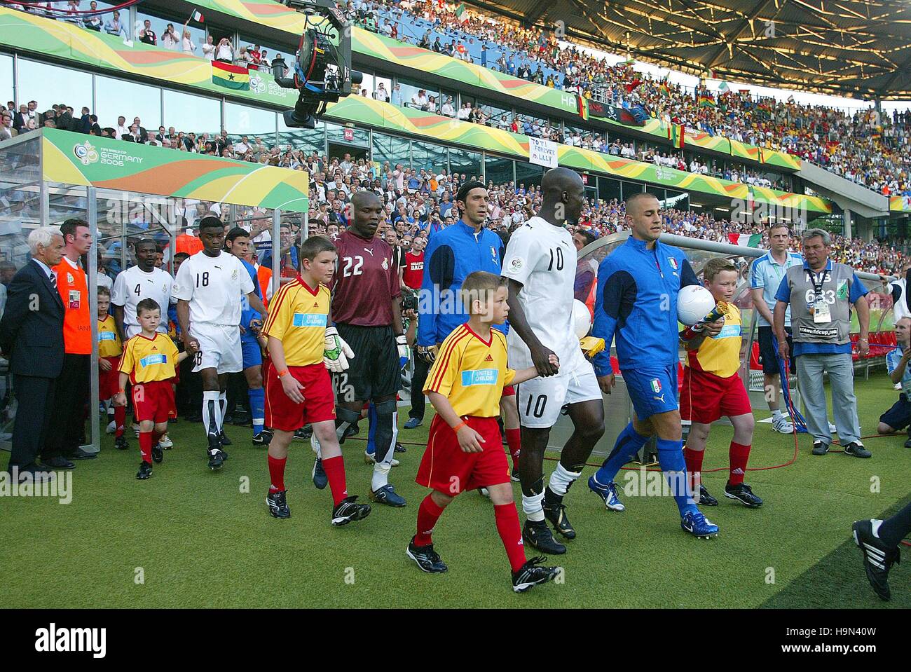 Horizontal walk out football hi-res stock photography and images - Alamy