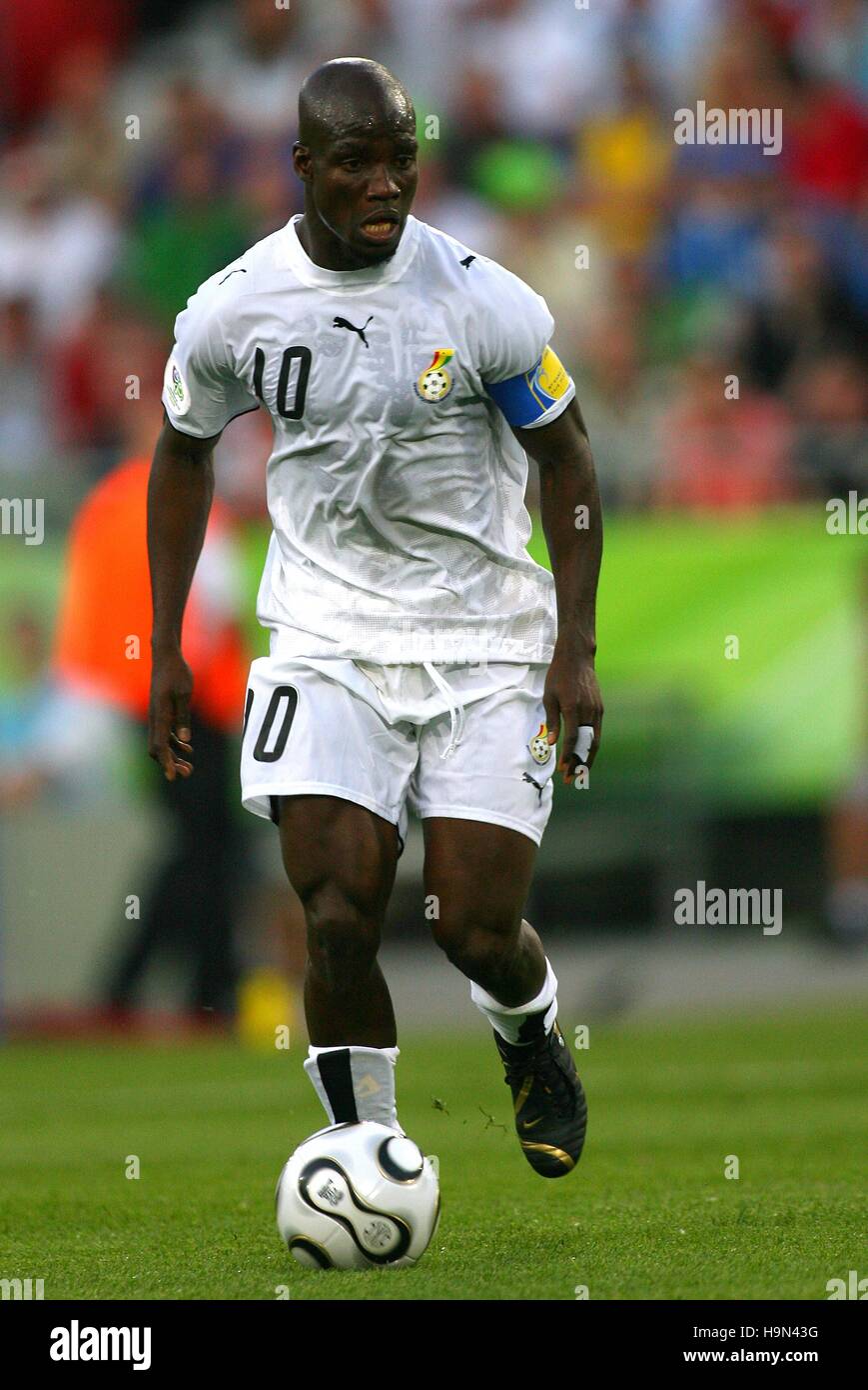 STEPHEN APPIAH GHANA & FENERBAHCE WORLD CUP HANNOVER GERMANY 12 June ...