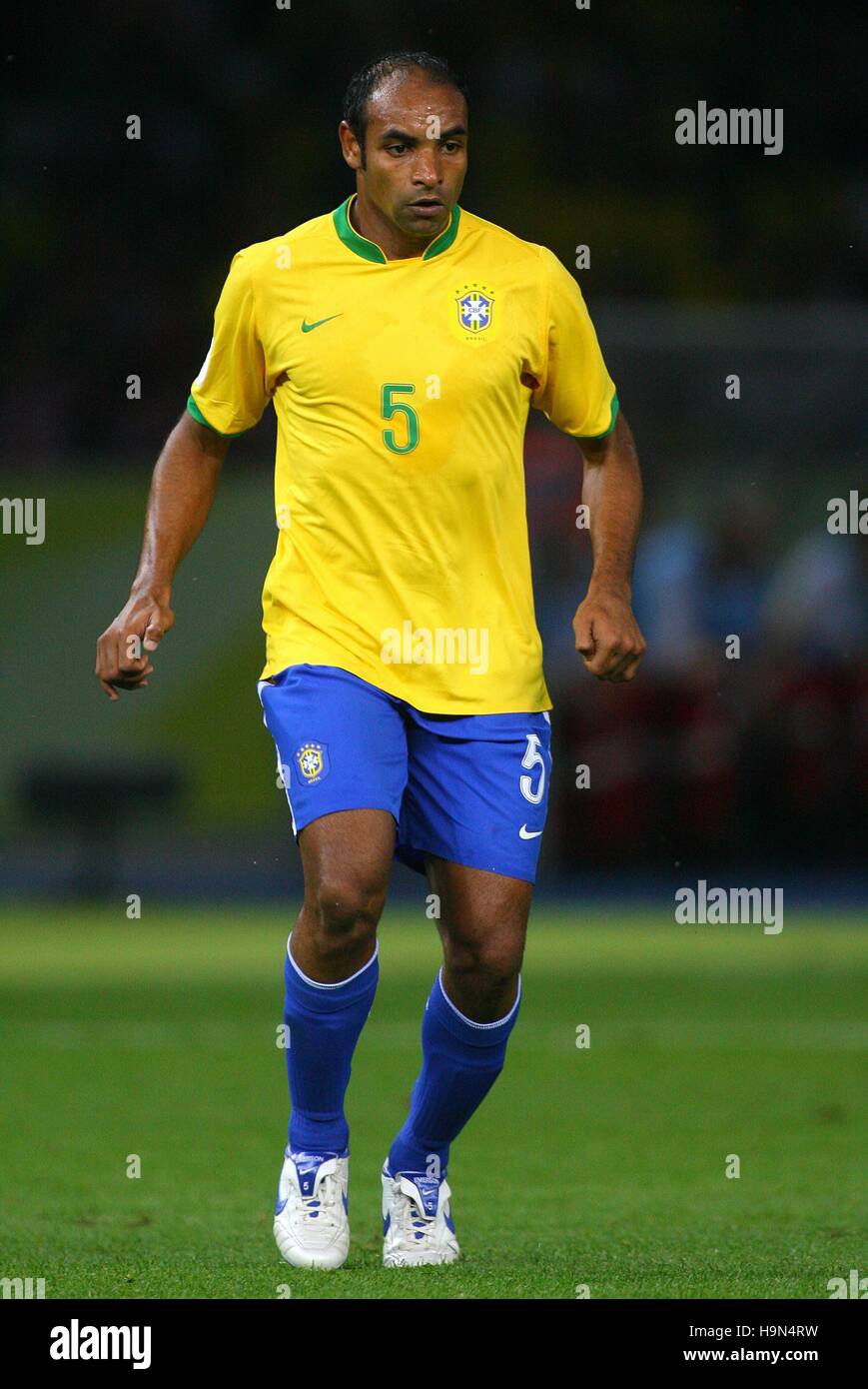 Emerson brazil juventus world cup hi-res stock photography and images ...