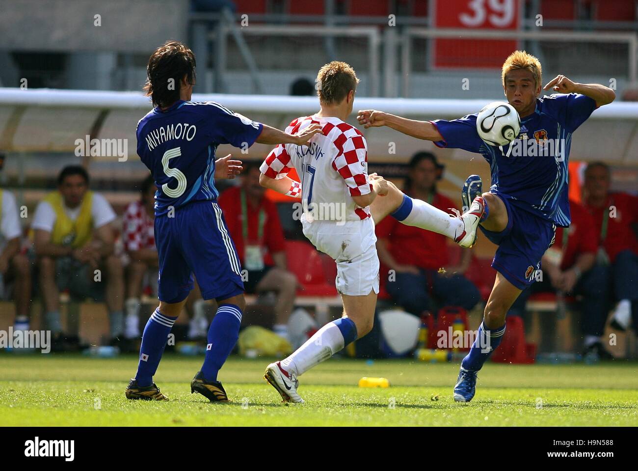 MIYAMOTO KLASNIC & INAMOTO JAPAN V CROATIA WORLD CUP STADIUM NUREMBERG ...
