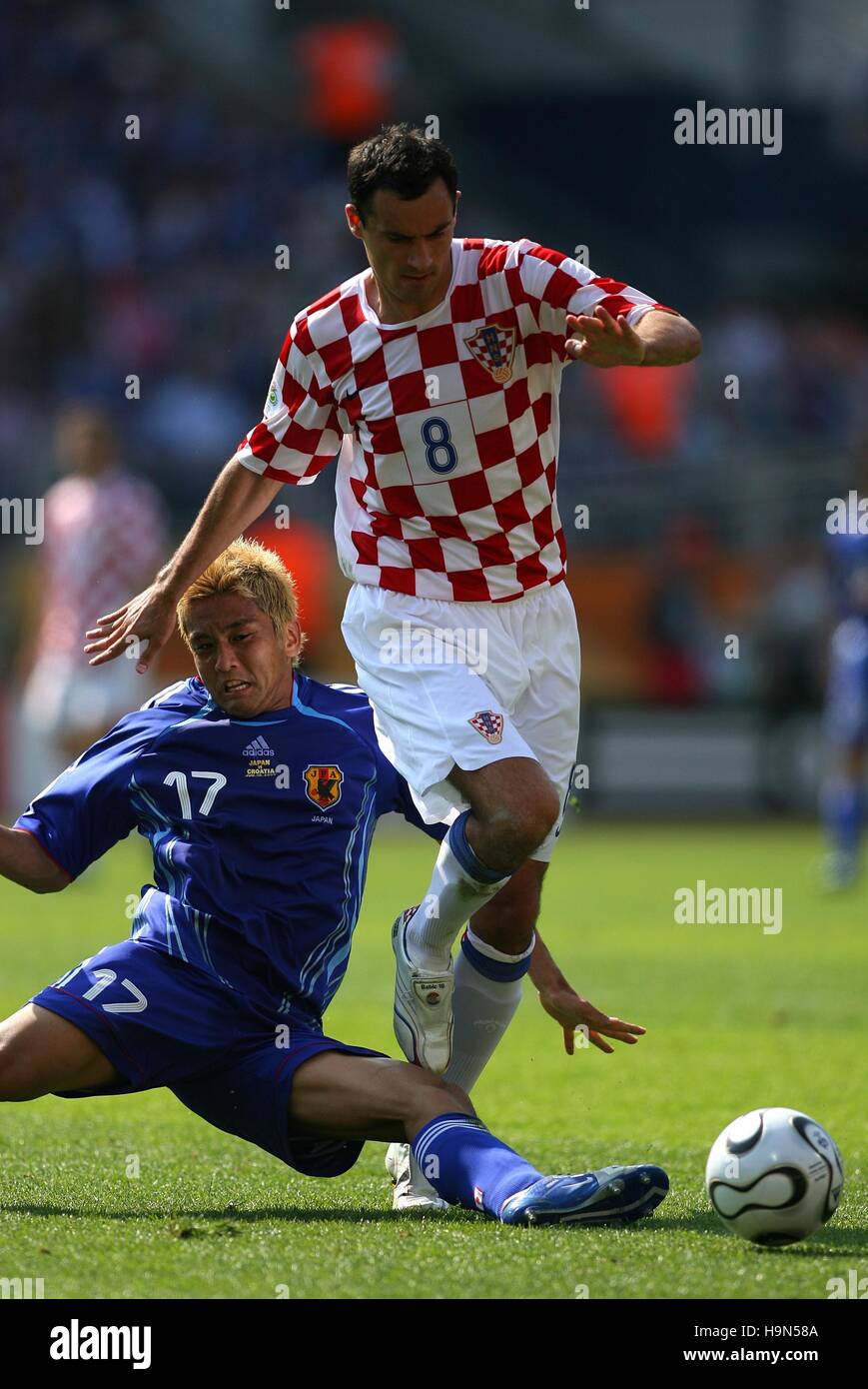 JUNICHI INAMOTO & MARKO BABIC JAPAN V CROATIA WORLD CUP STADIUM ...