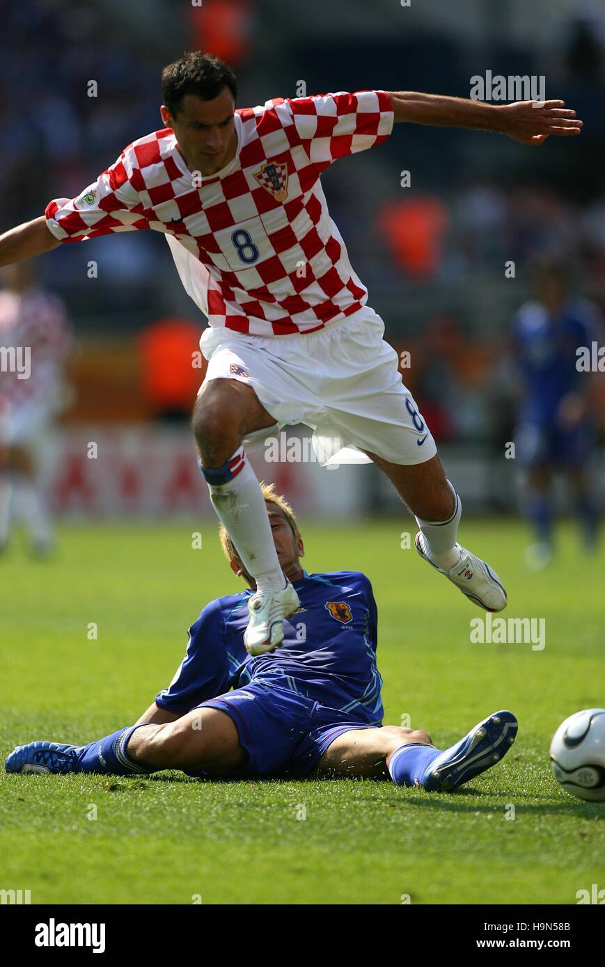 JUNICHI INAMOTO & MARKO BABIC JAPAN V CROATIA WORLD CUP STADIUM ...