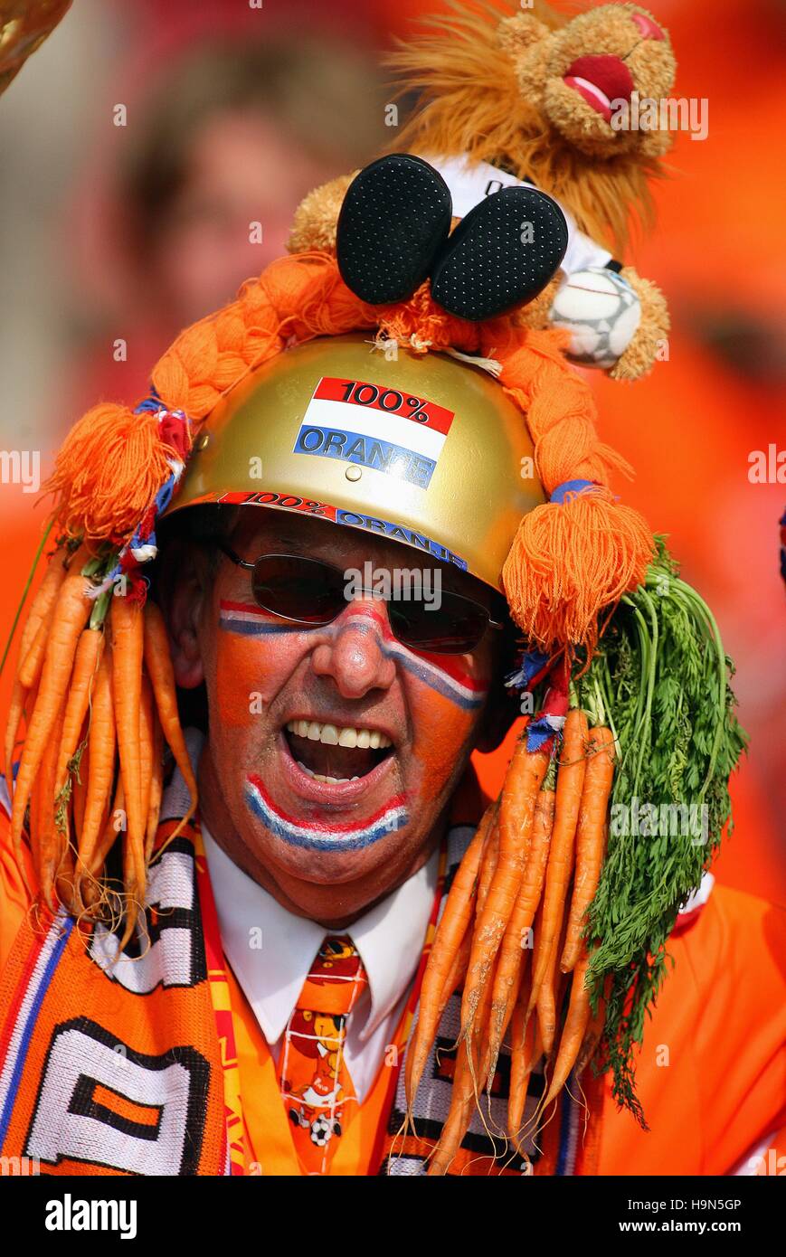 DUTCH FANS HOLLAND V IVORY COAST WORLD CUP STUTTGART GERMANY 16 June ...
