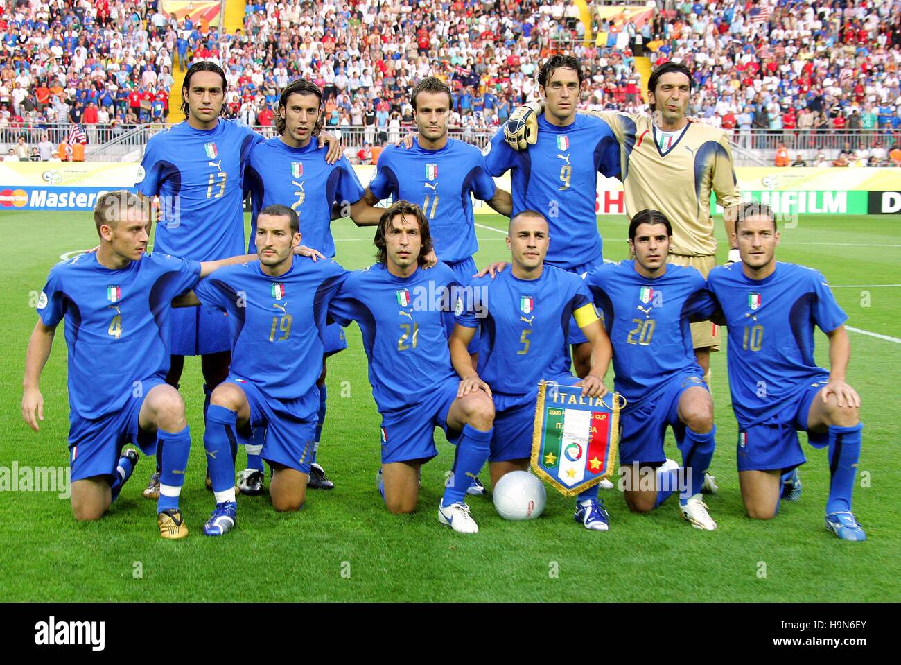Team usa football world cup hi-res stock photography and images - Alamy