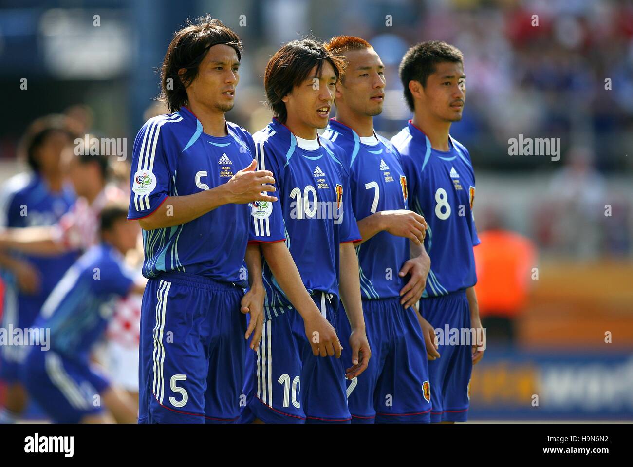 JAPANESE PLAYERS WALL JAPAN V CROATIA WORLD CUP NUREMBERG GERMANY 18 ...