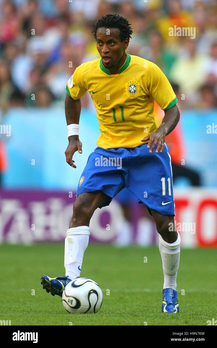 ZE ROBERTO BRAZIL & BAYERN MUNICH WORLD CUP MUNICH GERMANY 18 June 2006 ...