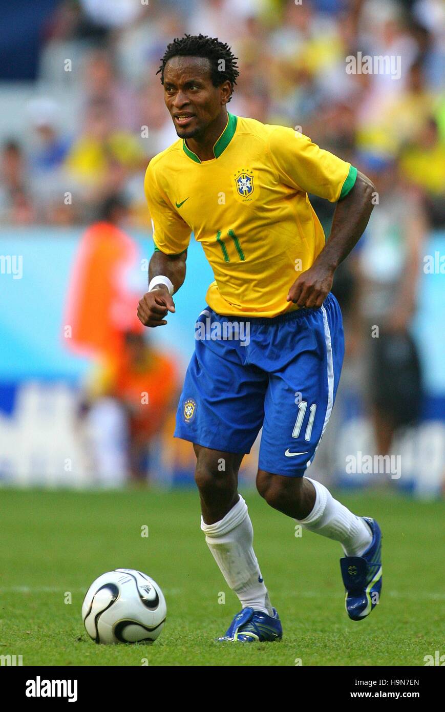ZE ROBERTO BRAZIL & BAYERN MUNICH WORLD CUP MUNICH GERMANY 18 June 2006 ...