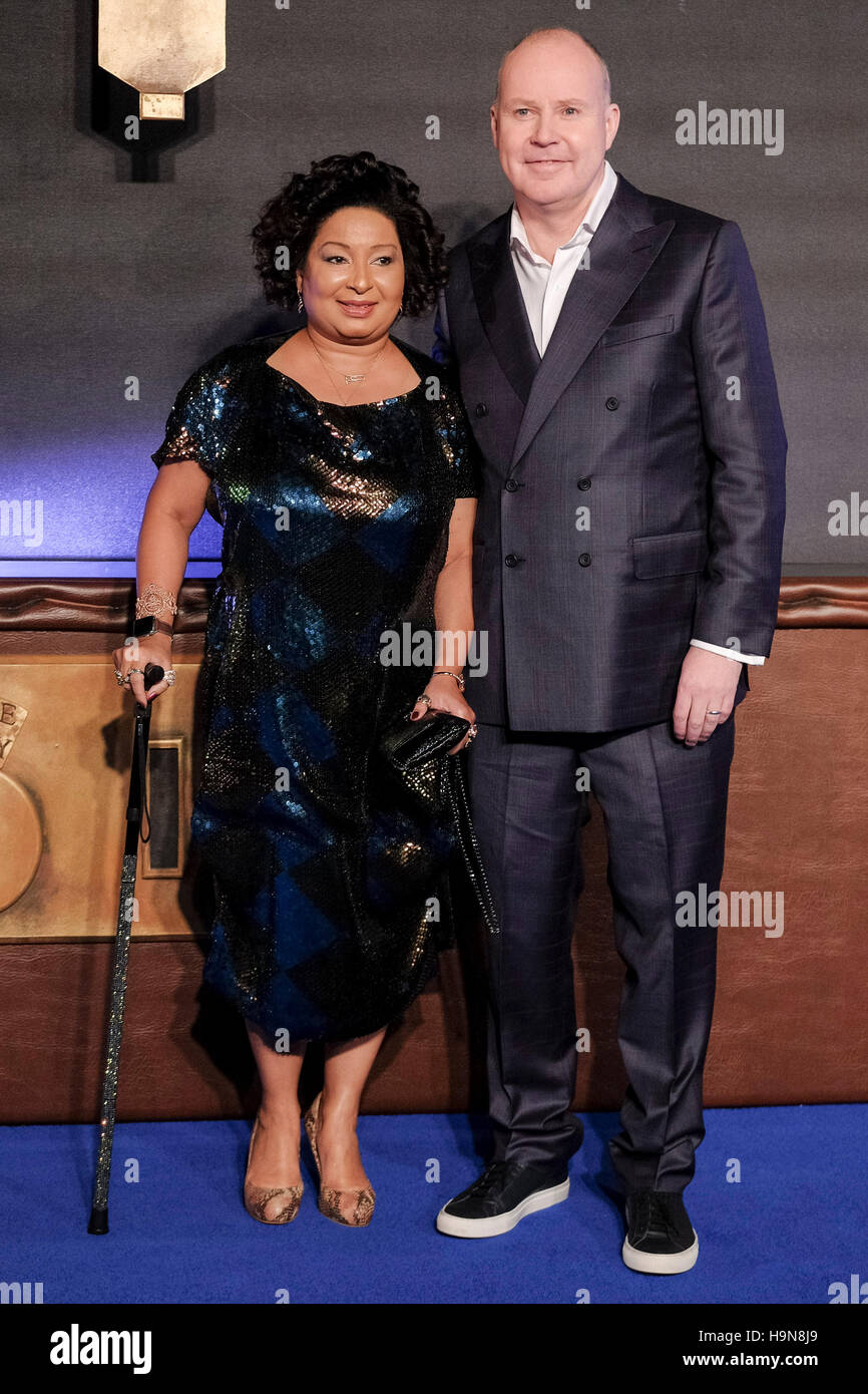 Fantastic beasts movie hi-res stock photography and images - Alamy