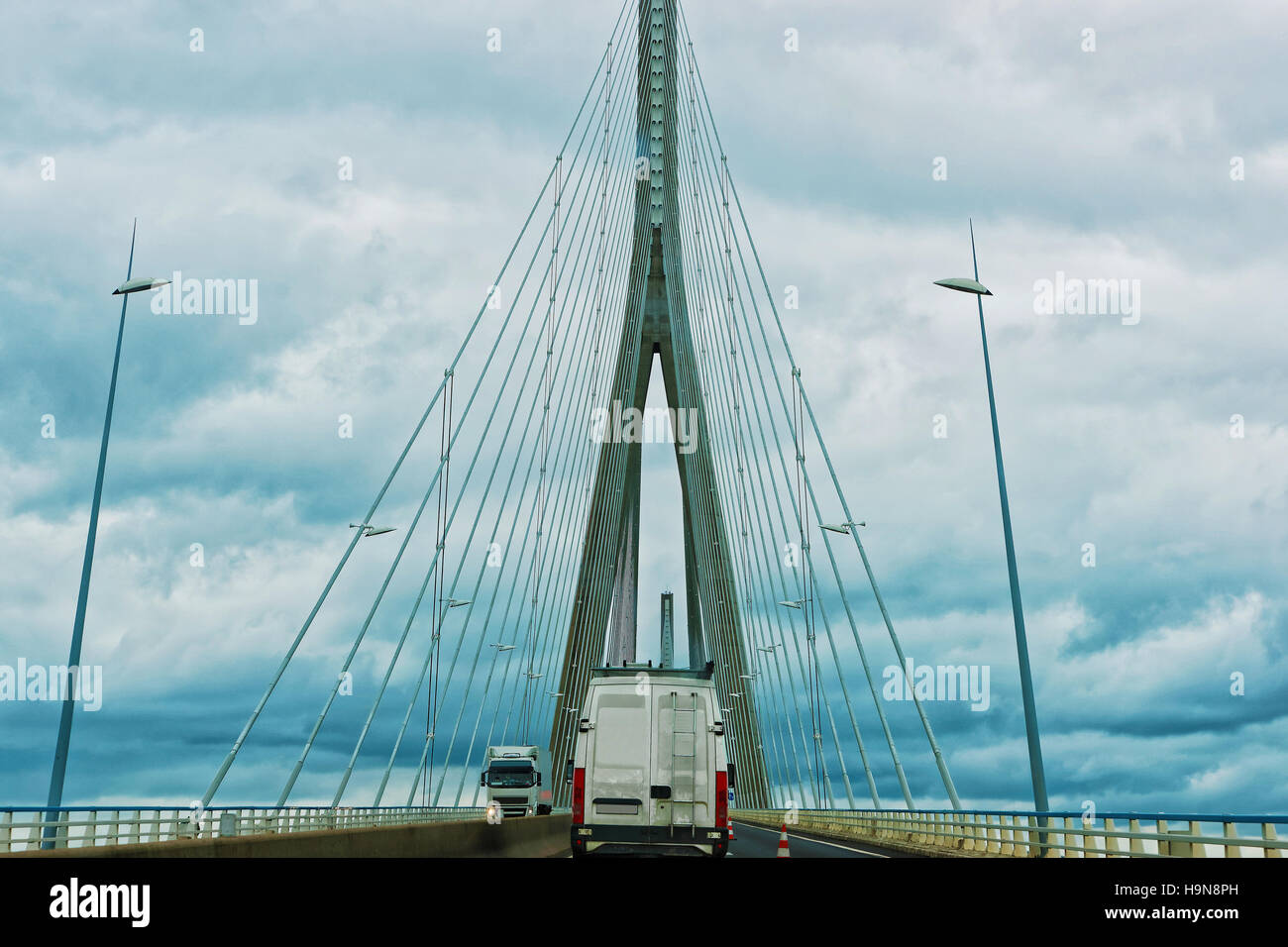 Modern Bridge with cars passing by, France Stock Photo - Alamy