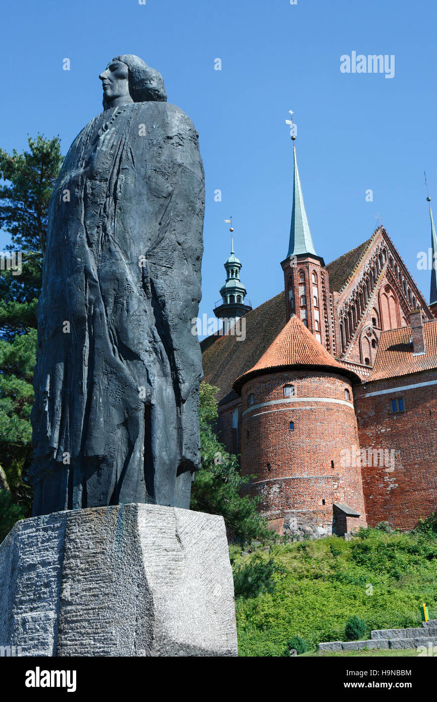 cathedral hill with statue of nicolaus copernicus in the city of ...