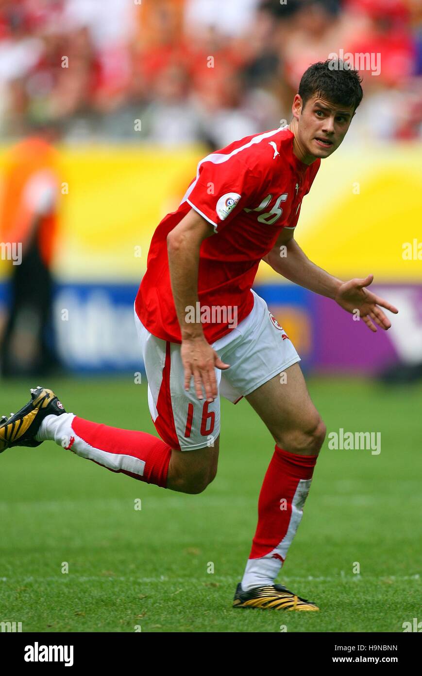World cup 2006 switzerland barnetta hi-res stock photography and images ...
