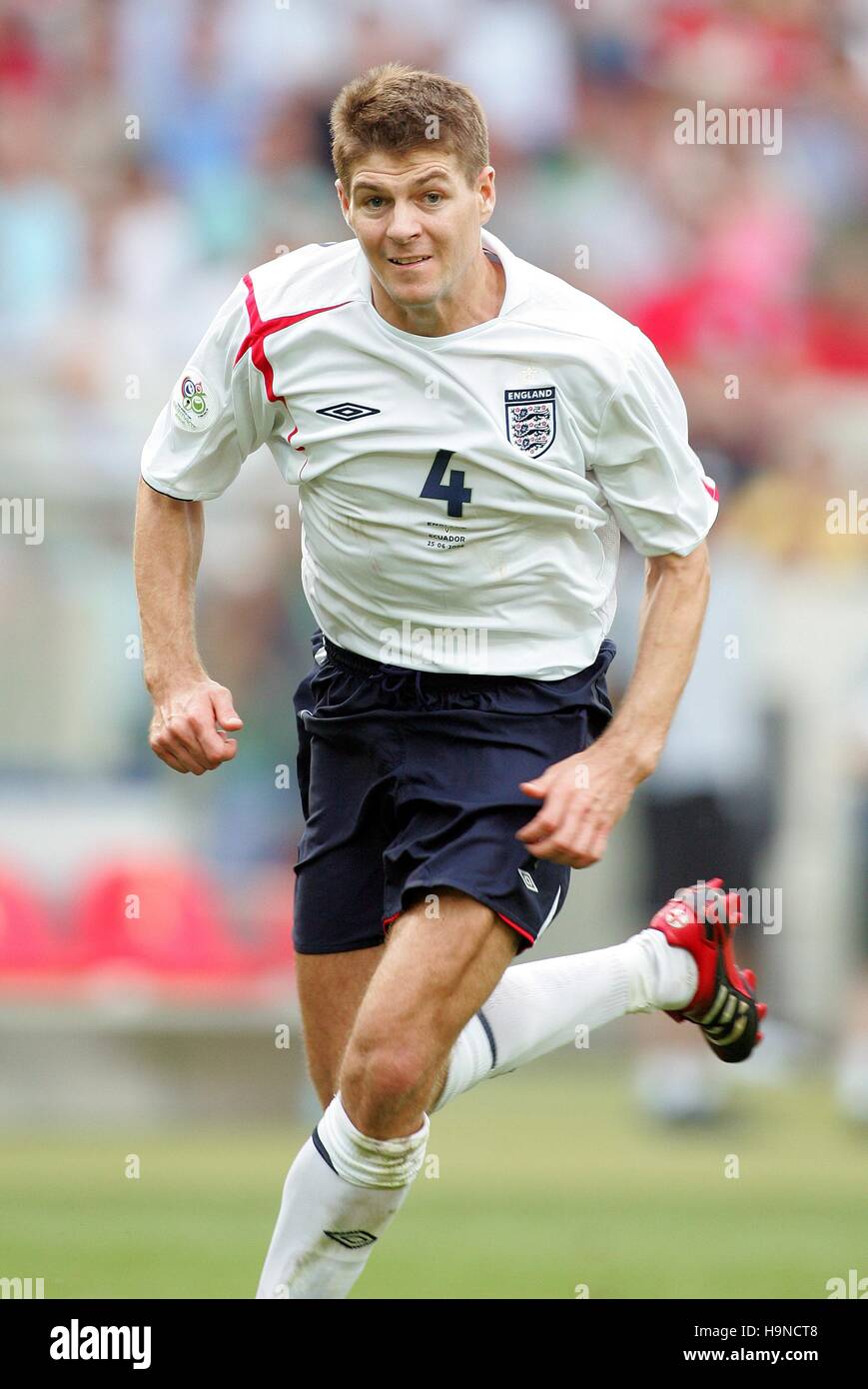 Ecuador and steven gerrard hi-res stock photography and images - Alamy