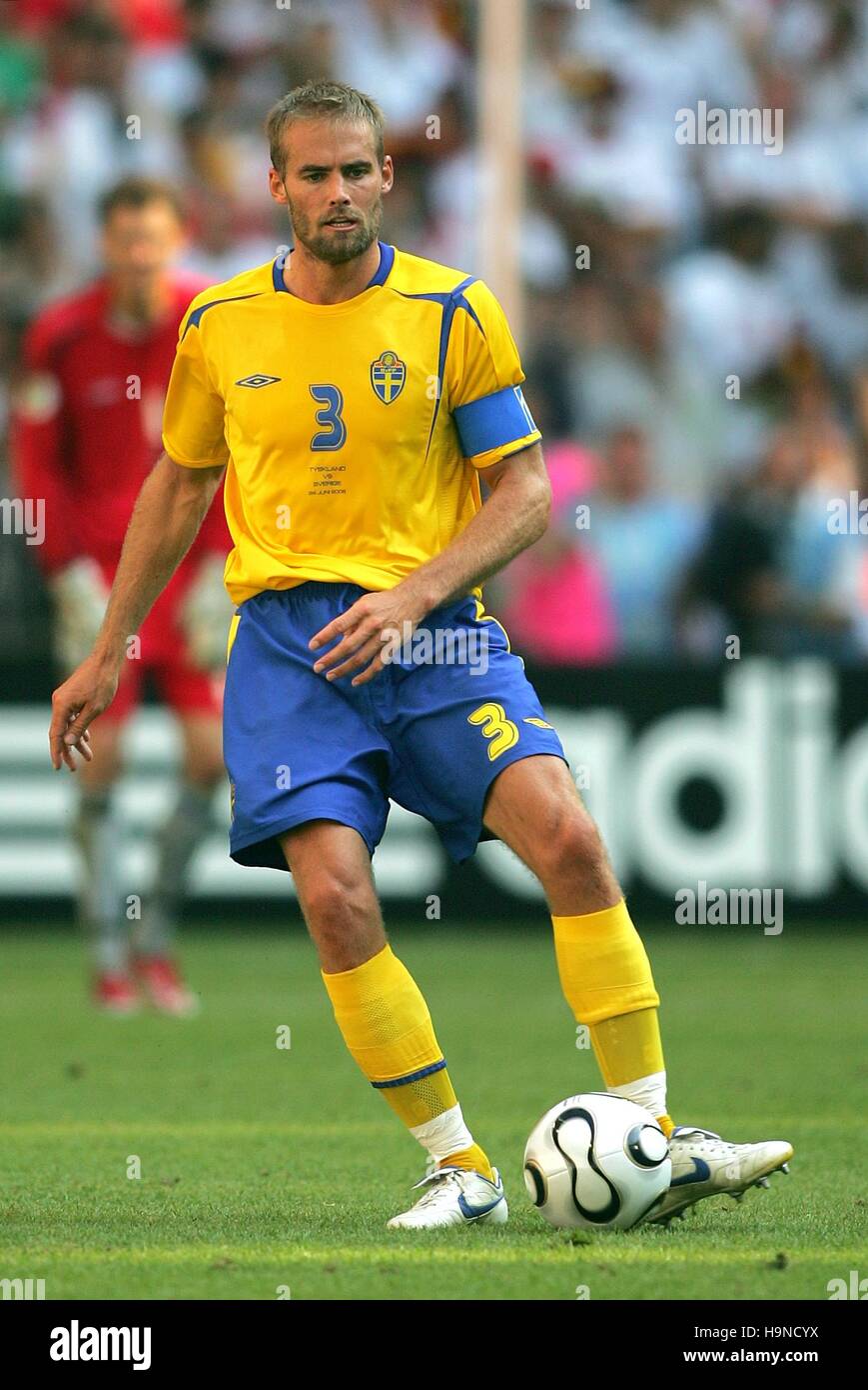 OLOF MELLBERG SWEDEN & ASTON VILLA FC WORLD CUP ALLIANZ ARENA MUNICH ...