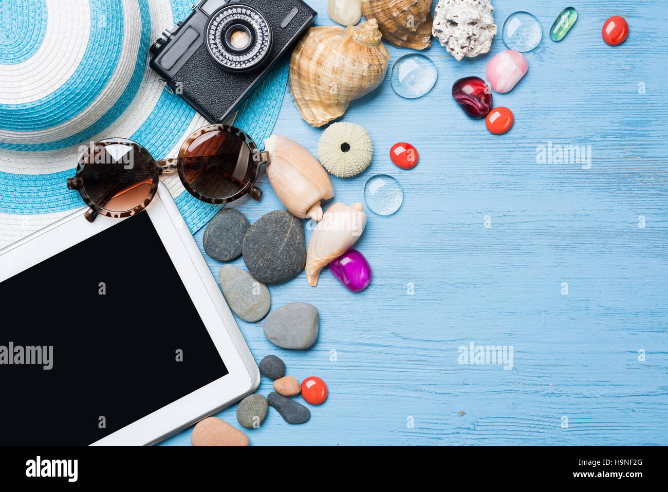 Summer objects for vacation Stock Photo - Alamy