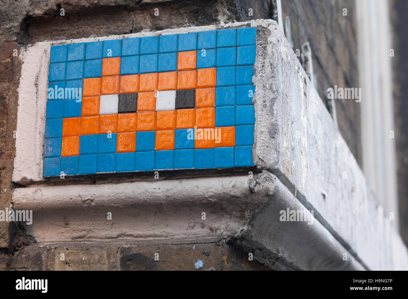 Invader street art london hi-res stock photography and images - Alamy